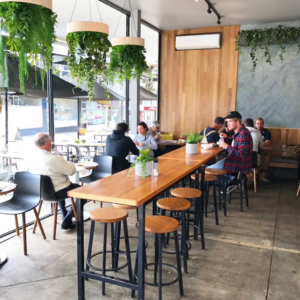 Mixed Hanging Circles - Cafe Design – Handcrafted Flowers